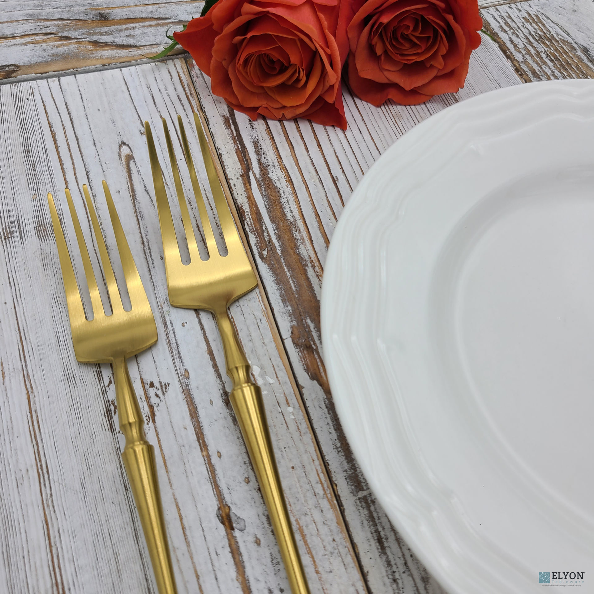 Best Modern Flatware and Silverware sets Matte gold Elyon Tableware ...